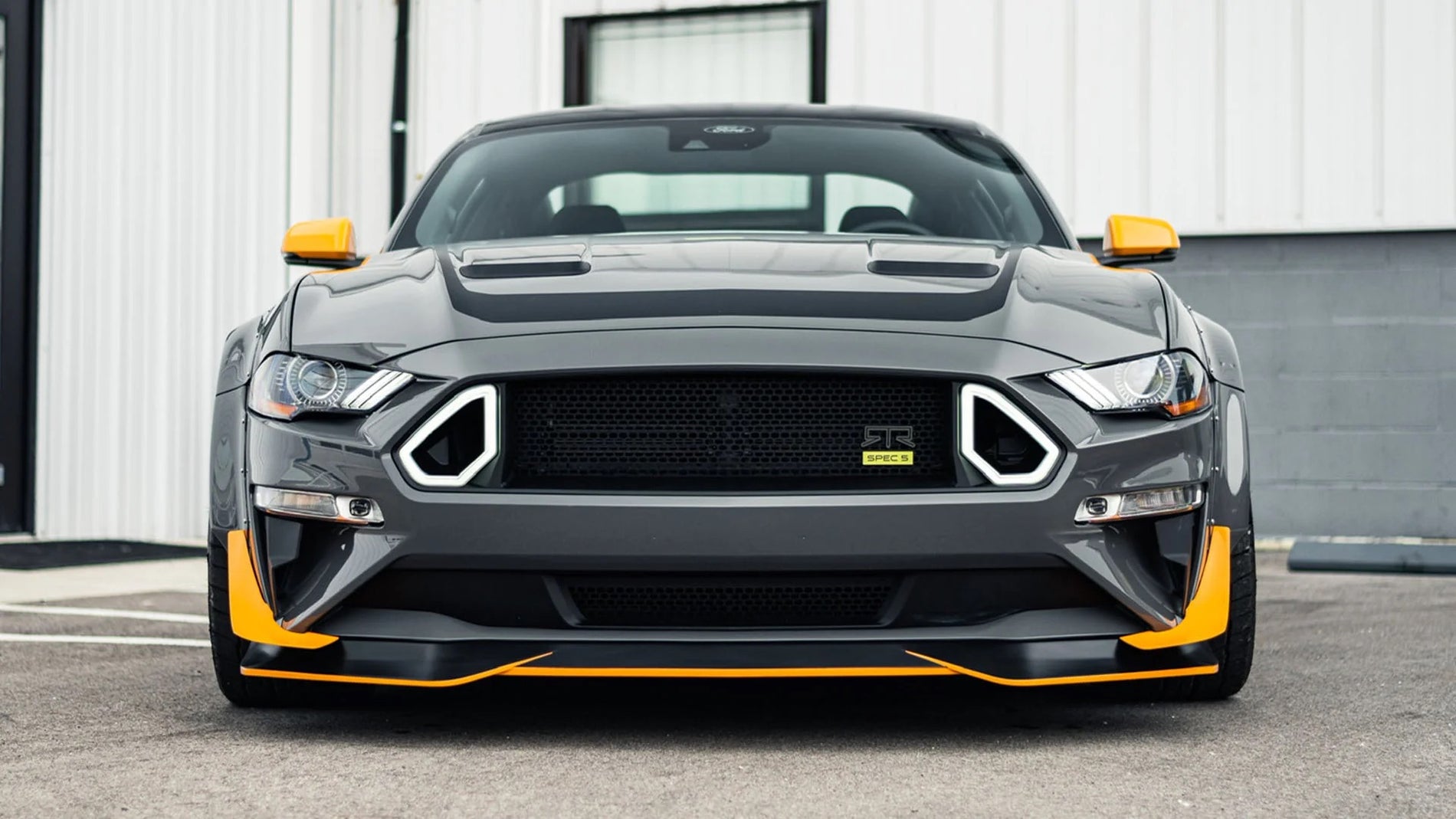 10th Anniversary Mustang RTR Spec 5 - RTR Vehicles