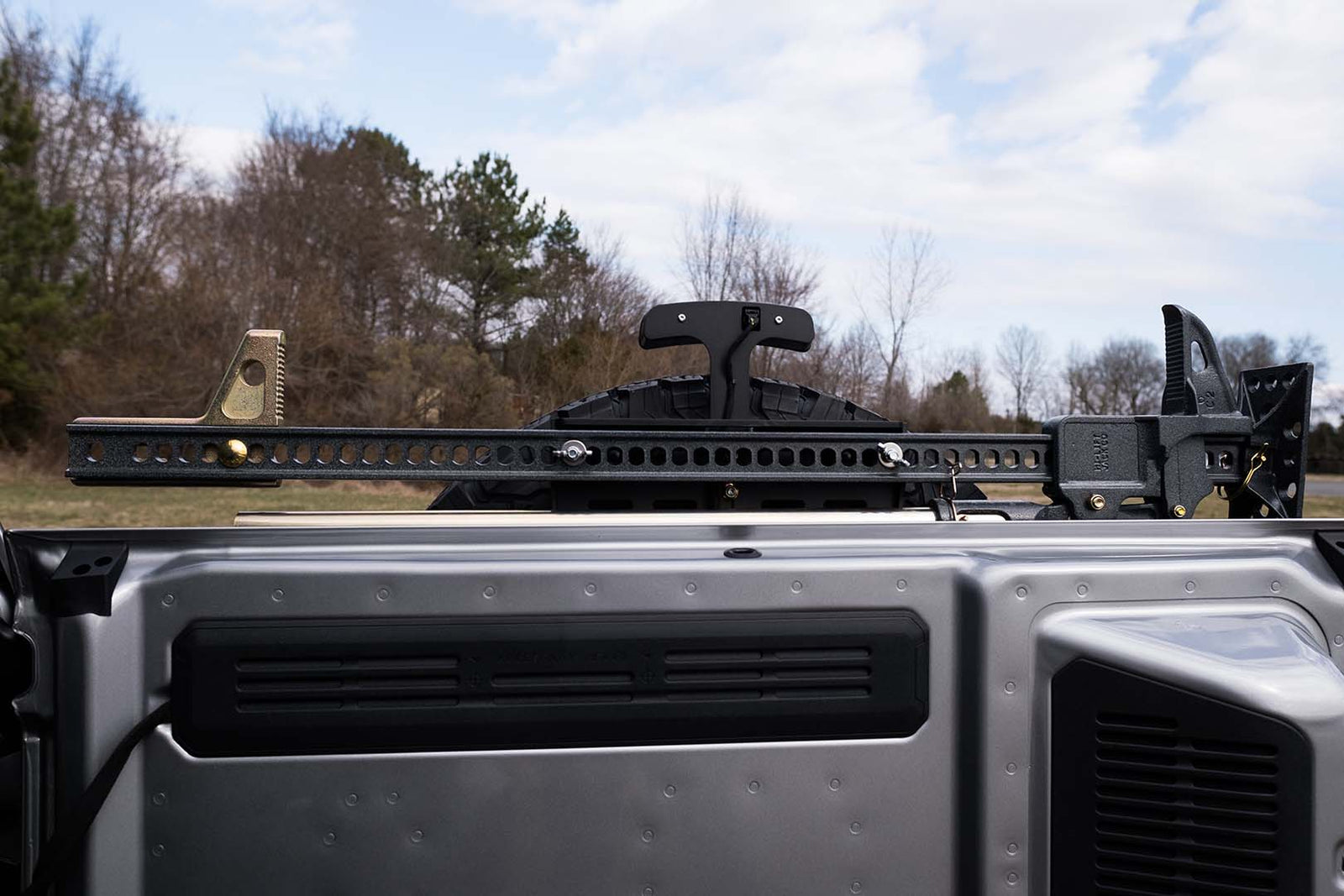 RTR Off-Road Jack Mount (21+ Bronco) - RTR Vehicles